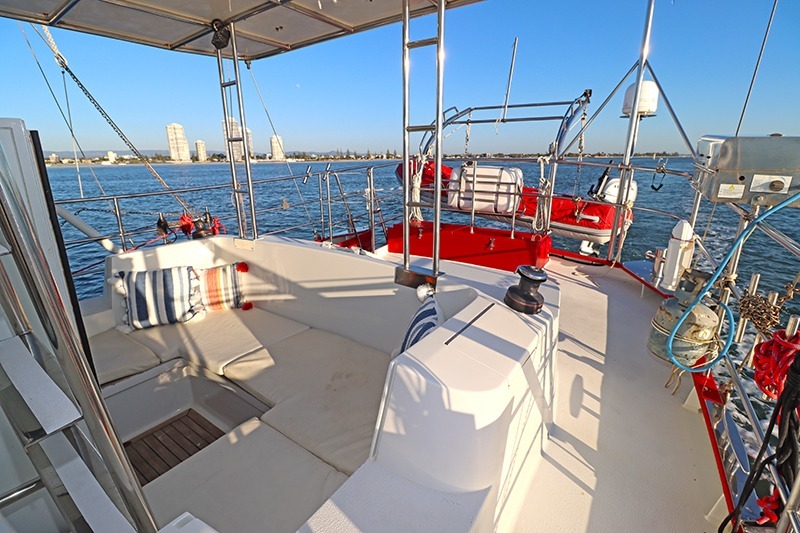 Diesel Duck 46+2 – Anchorline