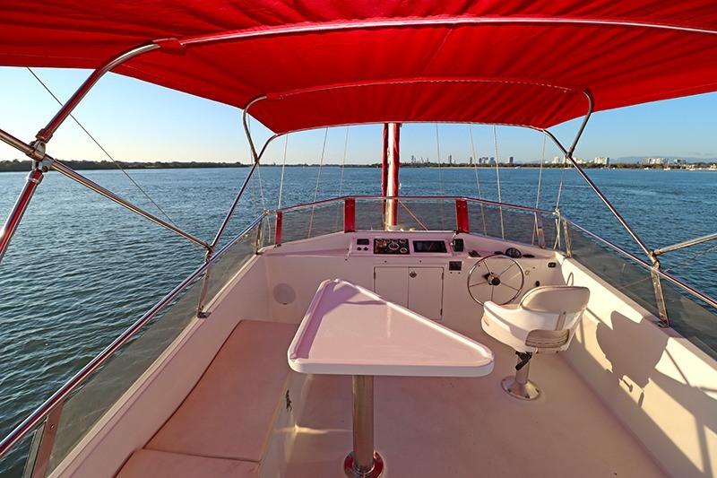Diesel Duck 46+2 – Anchorline